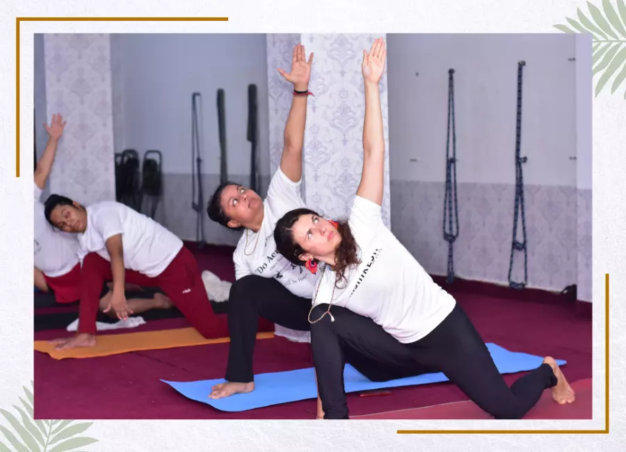 Transform Your Being at Vinyasa Yogpeeth Yoga Retreat - Rejuvenate Mind ...